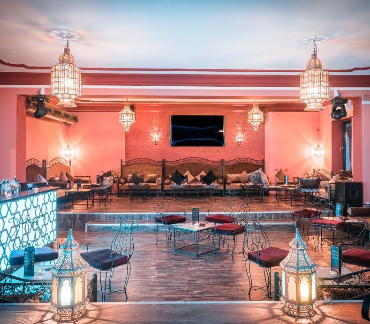 Quartier Shisha Bar Orient Lounge | Die Filmmotivdatenbank für das ...